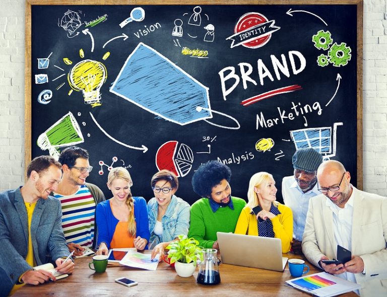 Media Monitoring Guide for 2022 - Best Practices, Tools, Examples & More